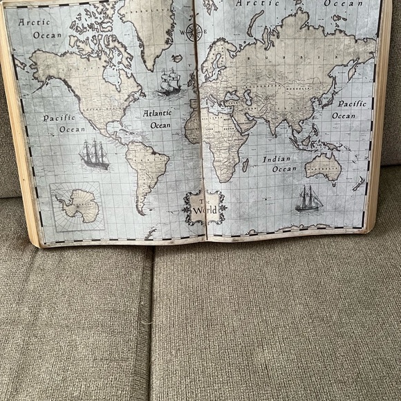 unbranded | Wall Decor | Hard Wood Board Map | Poshmark
